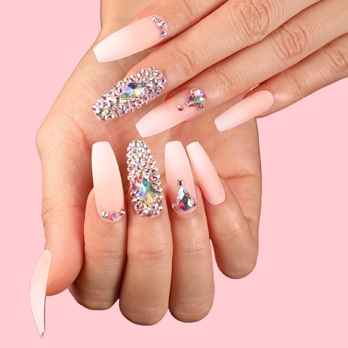 Nails – MISSARI